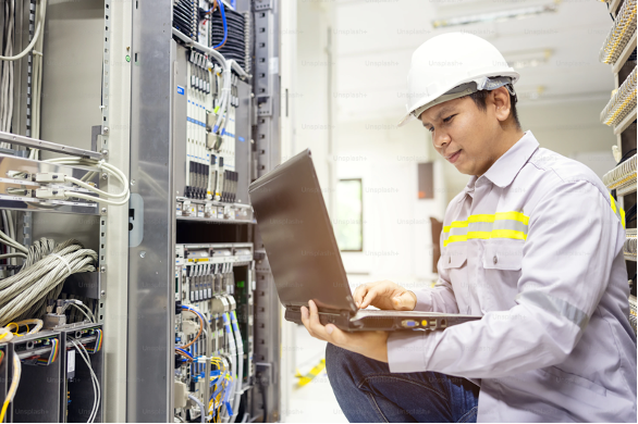 5 Lucrative Careers in Electrical Engineering Online Programs